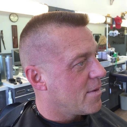 Corte de pelo militar para hombre - Modaellos.com